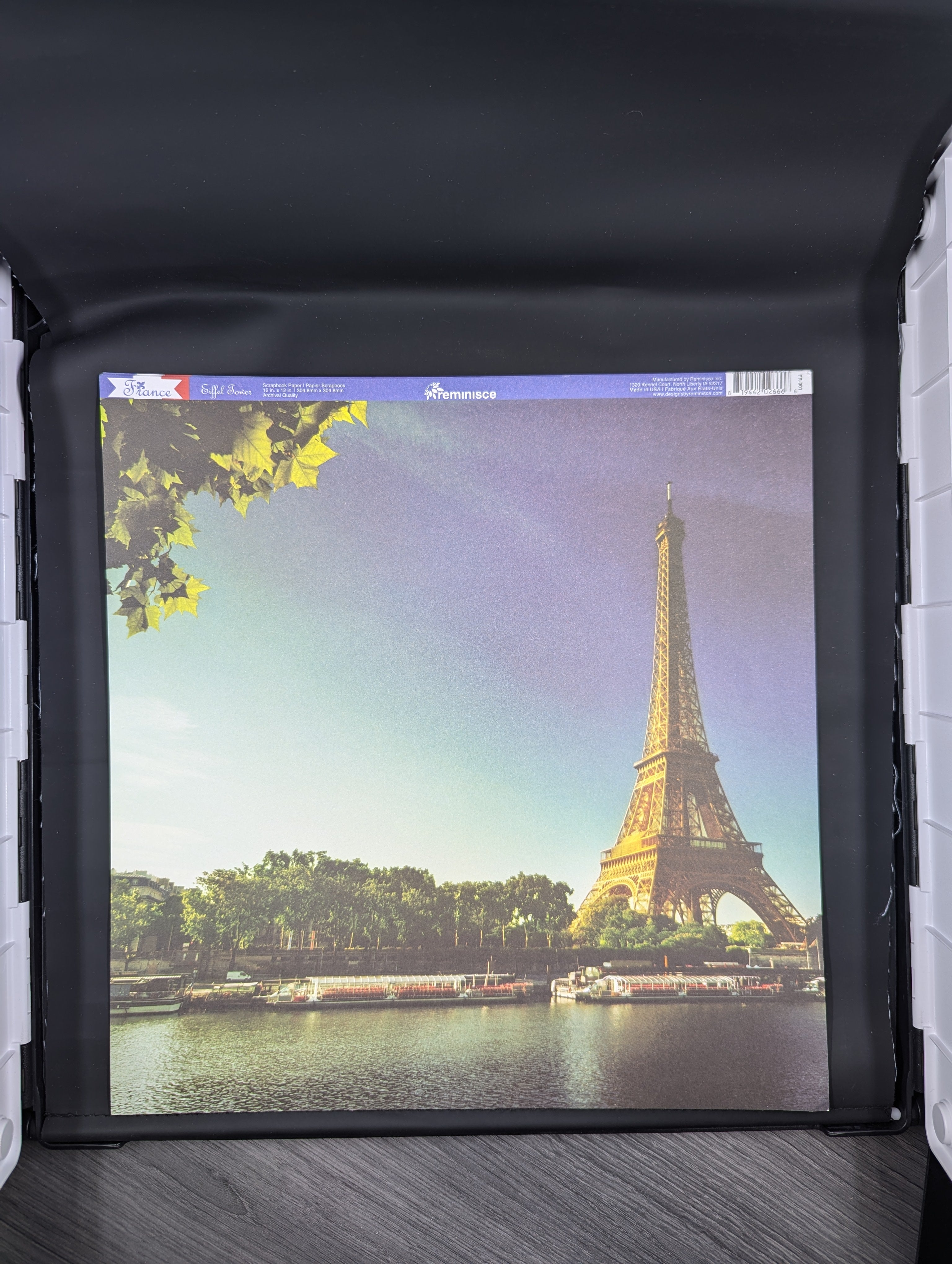 12x12 Eiffel tower – Scrapendipity Online