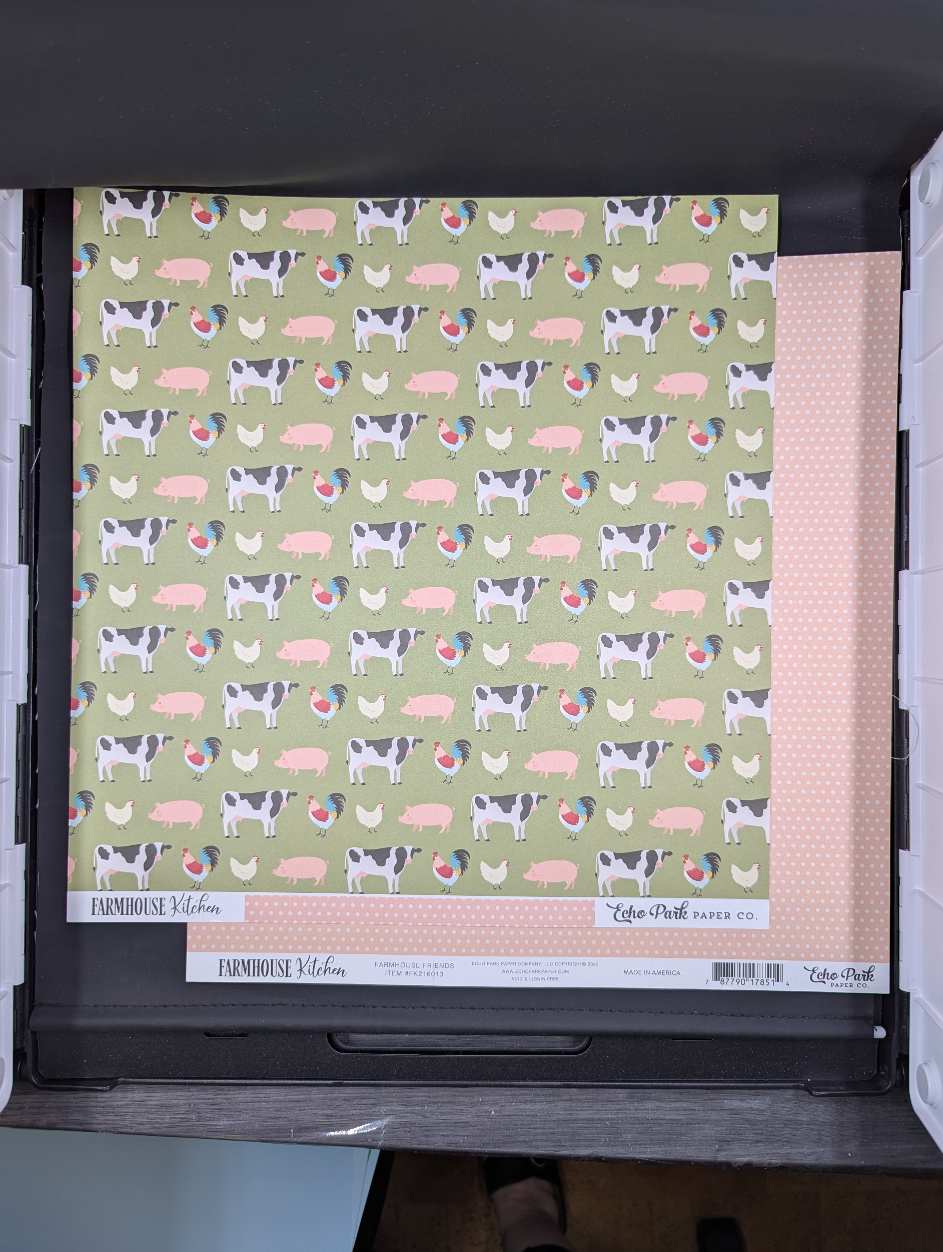 Farmhouse Friends cows chickens pigs – Scrapendipity Online